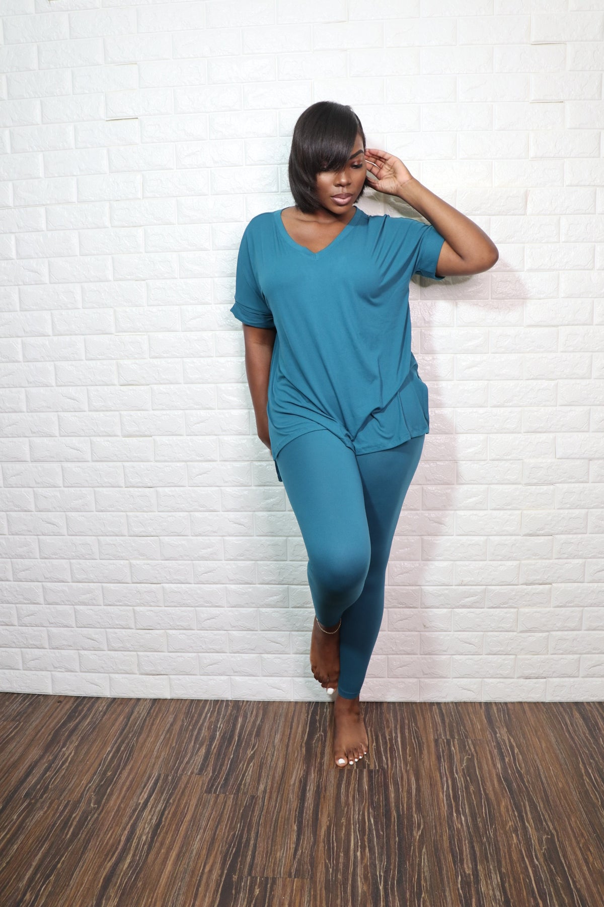 Women’s online fashion boutique – ESSENCE BY ESOHE